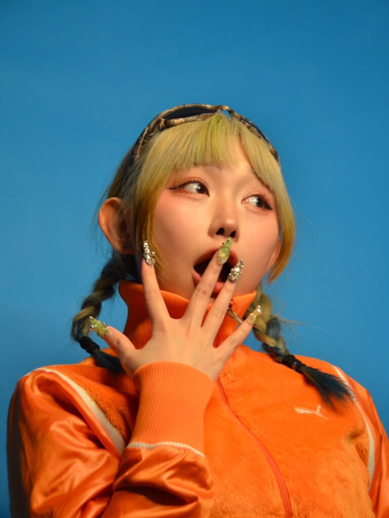 INTERVIEW | e5 — A New Flagbearer in the Hyperpop Scene, Declaring ...